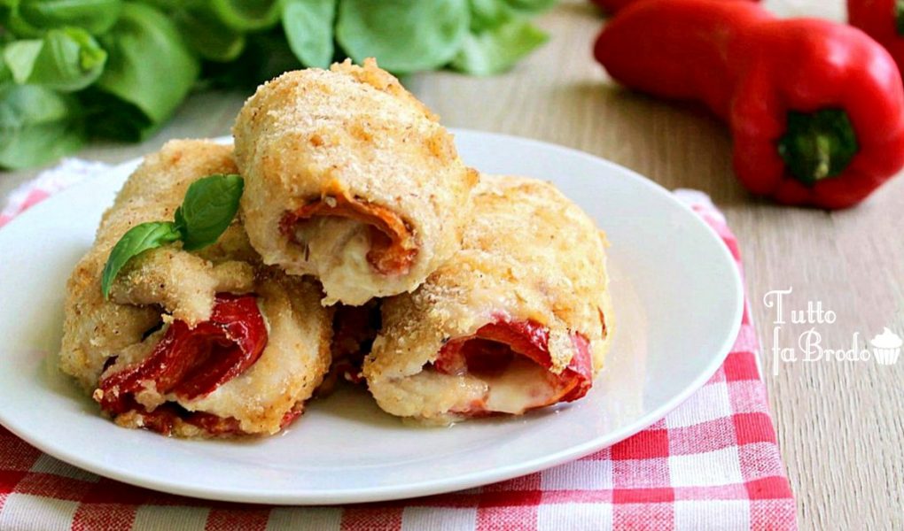 INVOLTINI DI POLLO E PEPERONI con scamorza - Tutto fa Brodo in Cucina