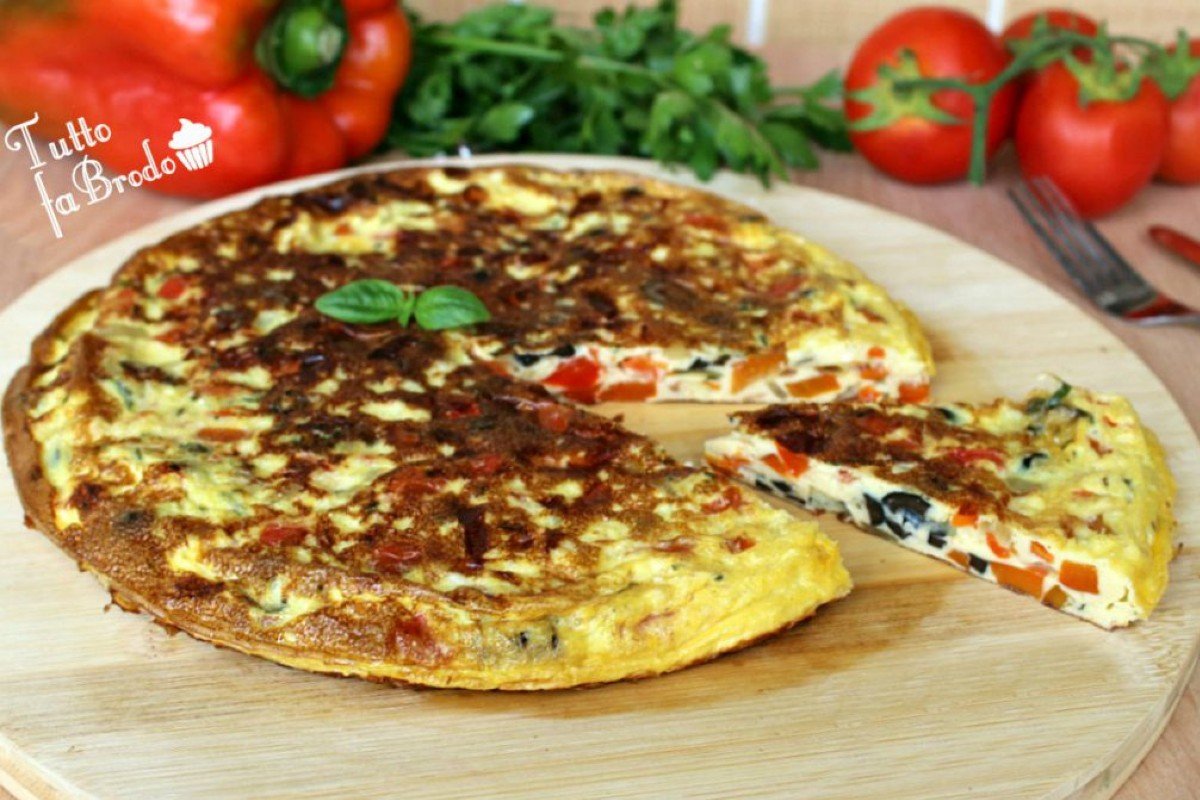FRITTATA ALLE VERDURE RICETTA MEDITERRANEA - Tutto fa Brodo in Cucina