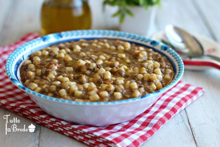 PASTA E LENTICCHIE RICETTA CASALINGA - Tutto fa Brodo in Cucina