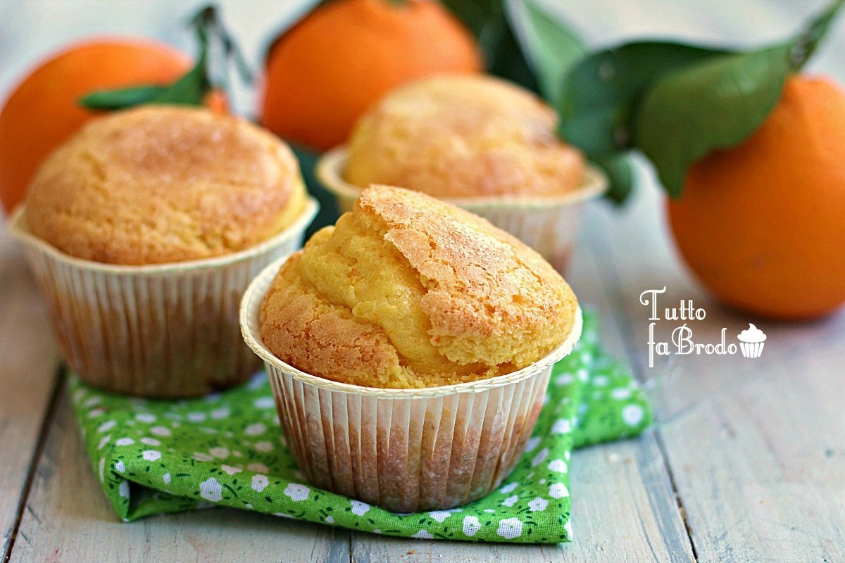MUFFIN ALL'ARANCIA FRULLATA SOFFICISSIMI - Tutto fa Brodo in Cucina