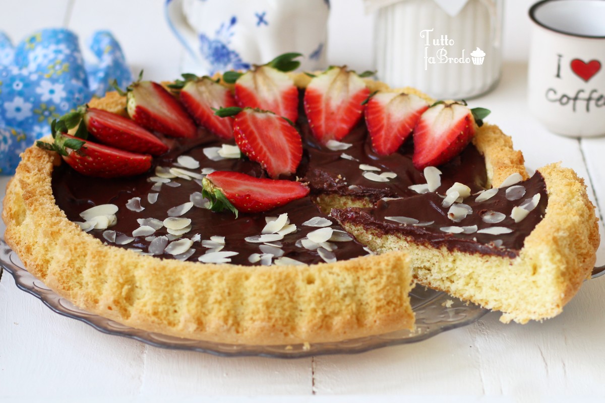 CROSTATA MORBIDA ALLA NUTELLA E FRAGOLE - Tutto fa Brodo in Cucina CROSTATA MORBIDA ALLA NUTELLA E FRAGOLE - Tutto fa Brodo in Cucina