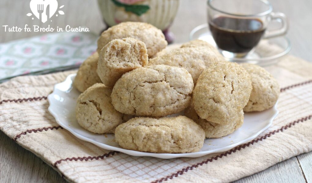 BISCOTTI AL CAFFE’ RUSTICI inzupposi - Tutto fa Brodo in Cucina