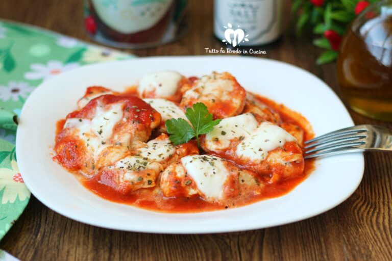 BOCCONCINI DI POLLO ALLA PIZZAIOLA - Tutto fa Brodo in Cucina