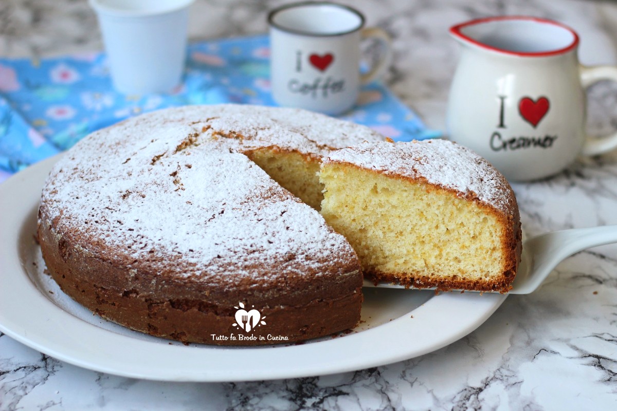 TORTA SEMPLICE ALLO YOGURT dosata con i 7 vasetti - Tutto fa Brodo in ...